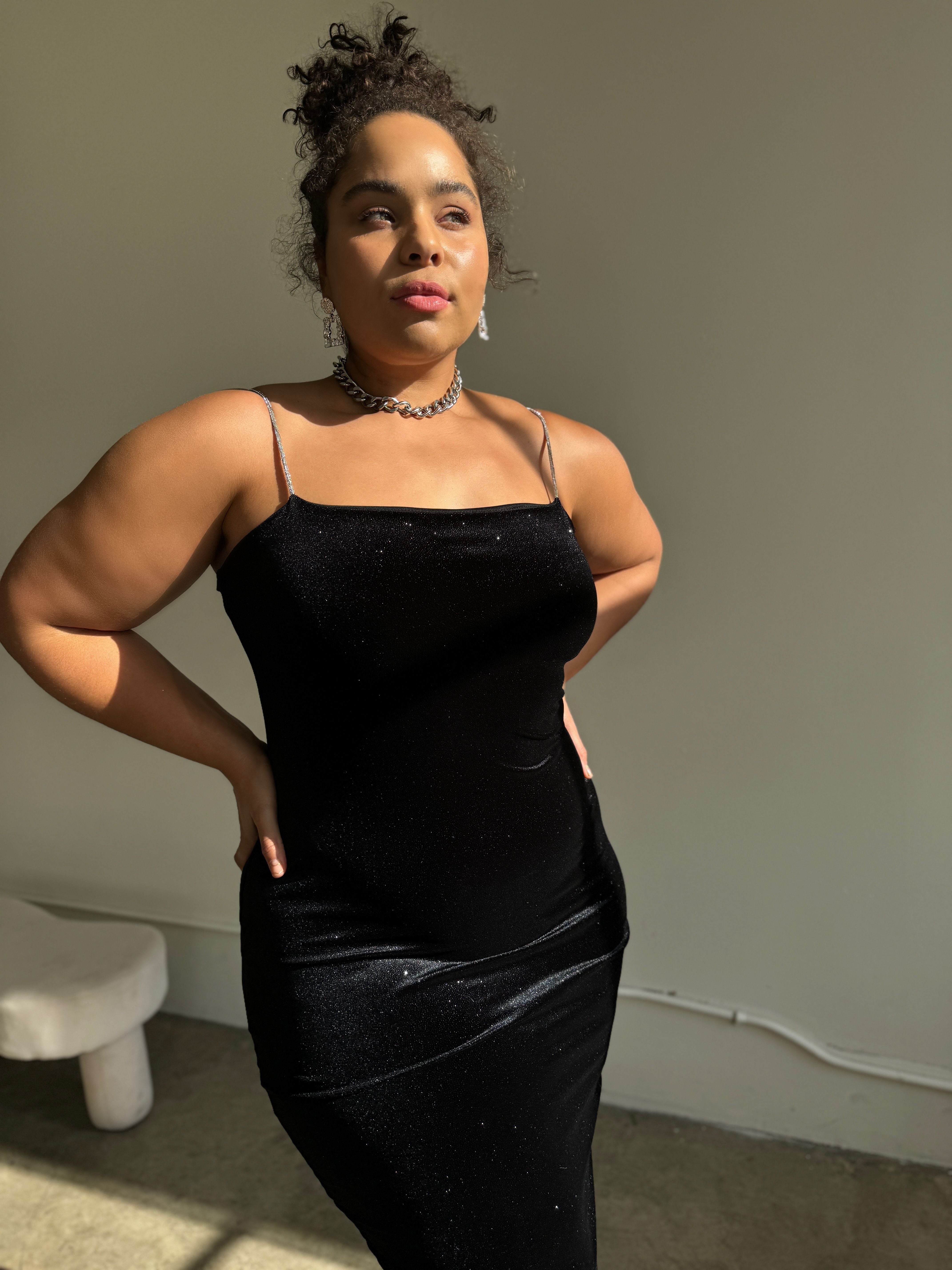 Plus Size Crystal Strap Sparkle Midi Dress – 2020AVE