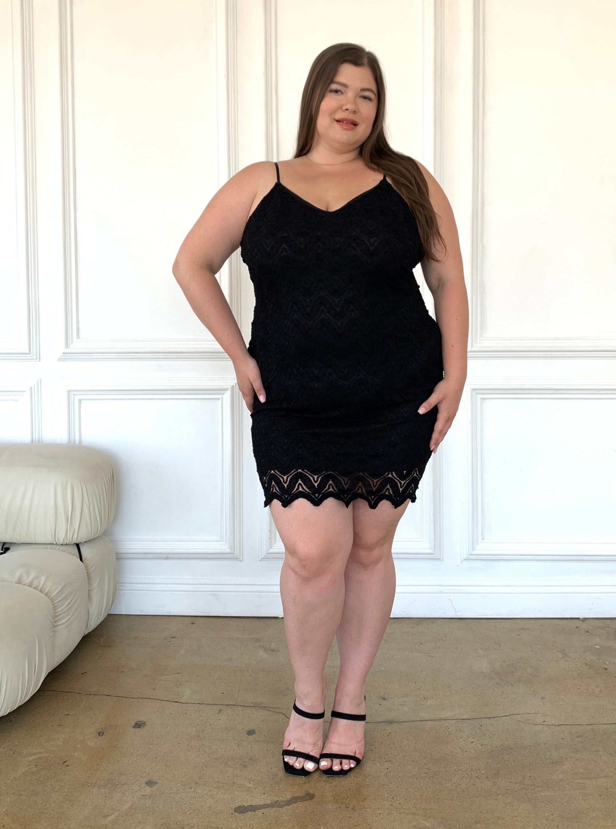 Plus Size Lace Bodycon Dress – 2020AVE