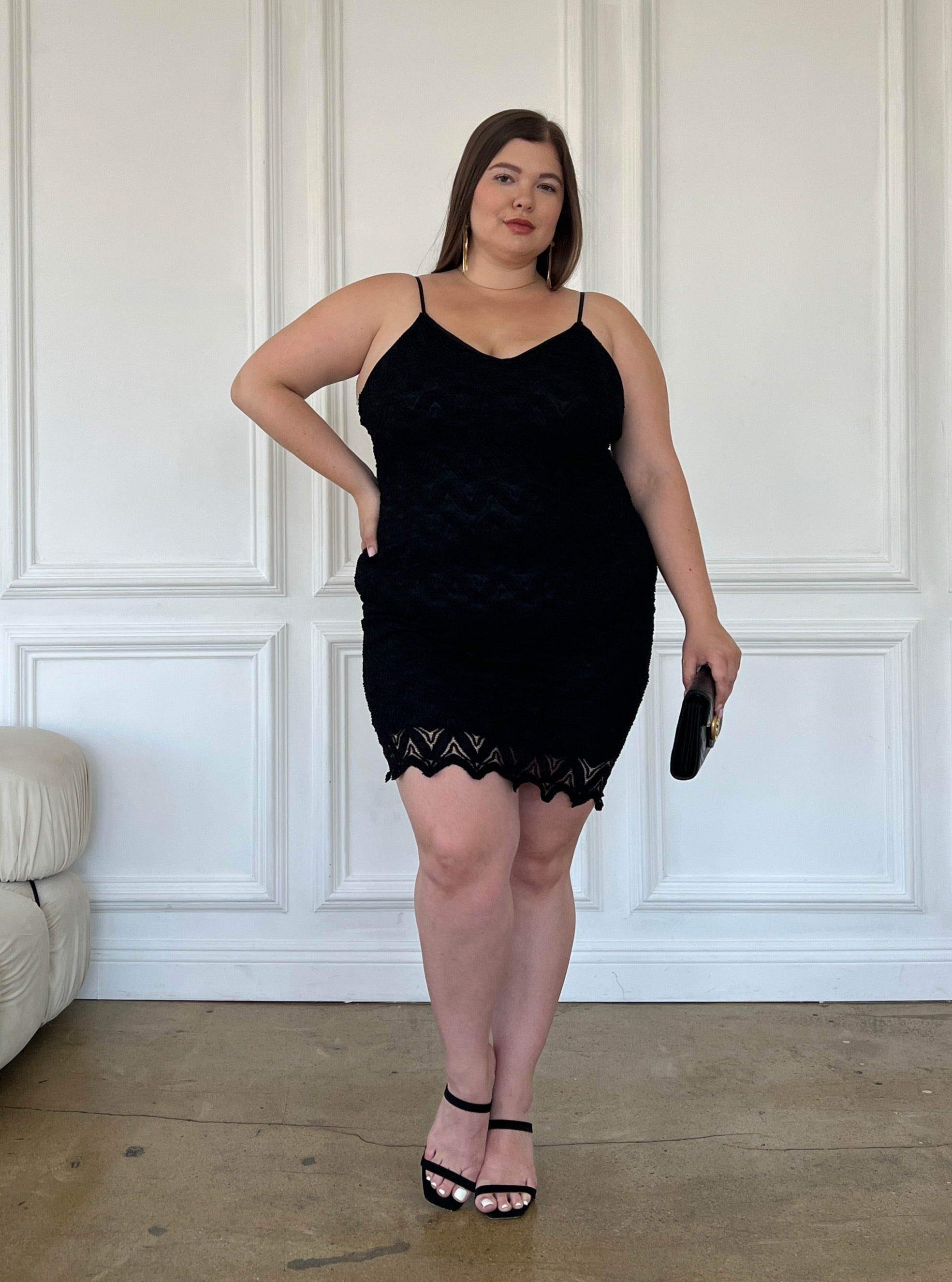 Plus Size Lace Bodycon Dress – 2020AVE