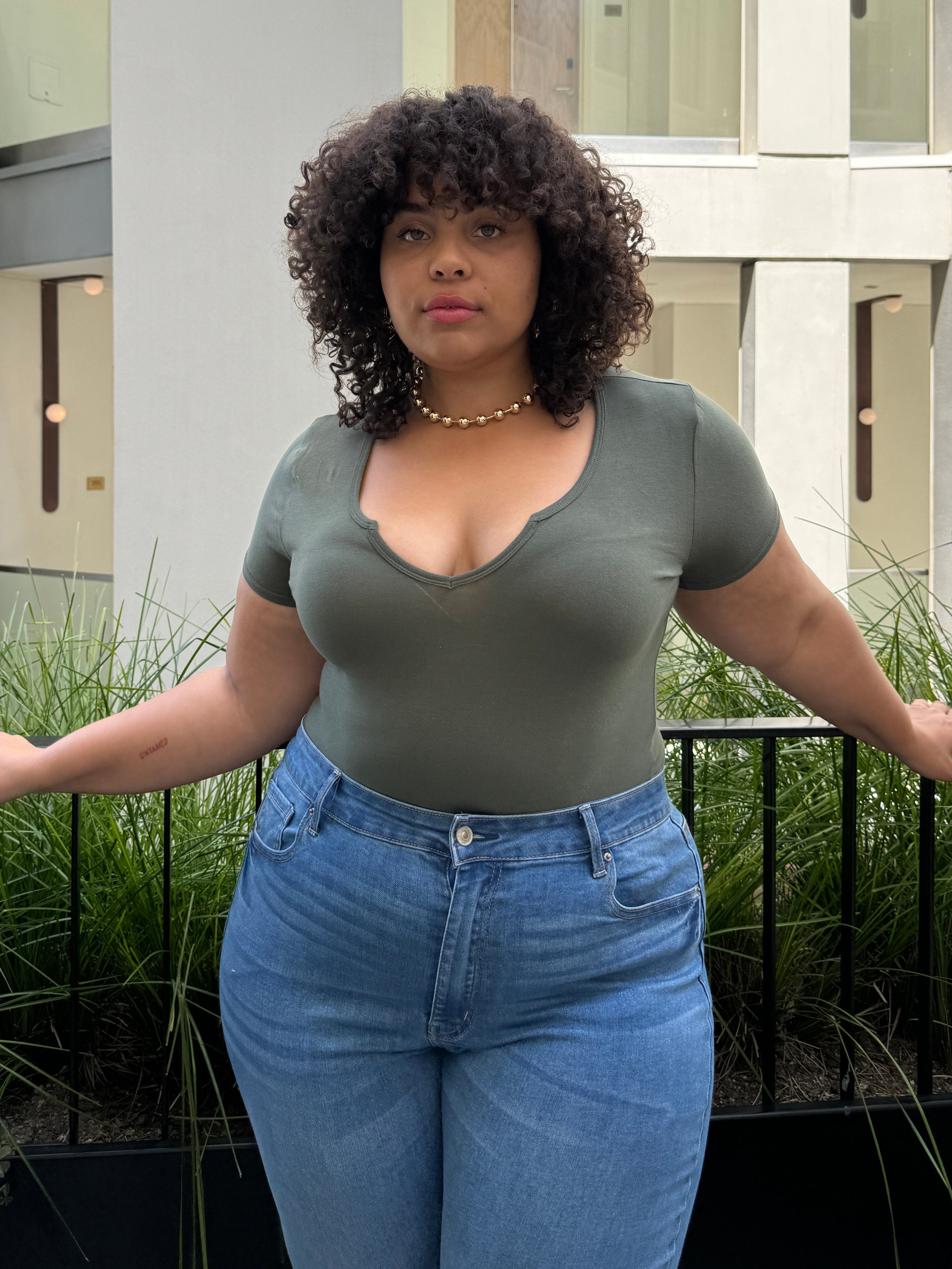 Plus Size Mini V-Cut Tee – 2020AVE