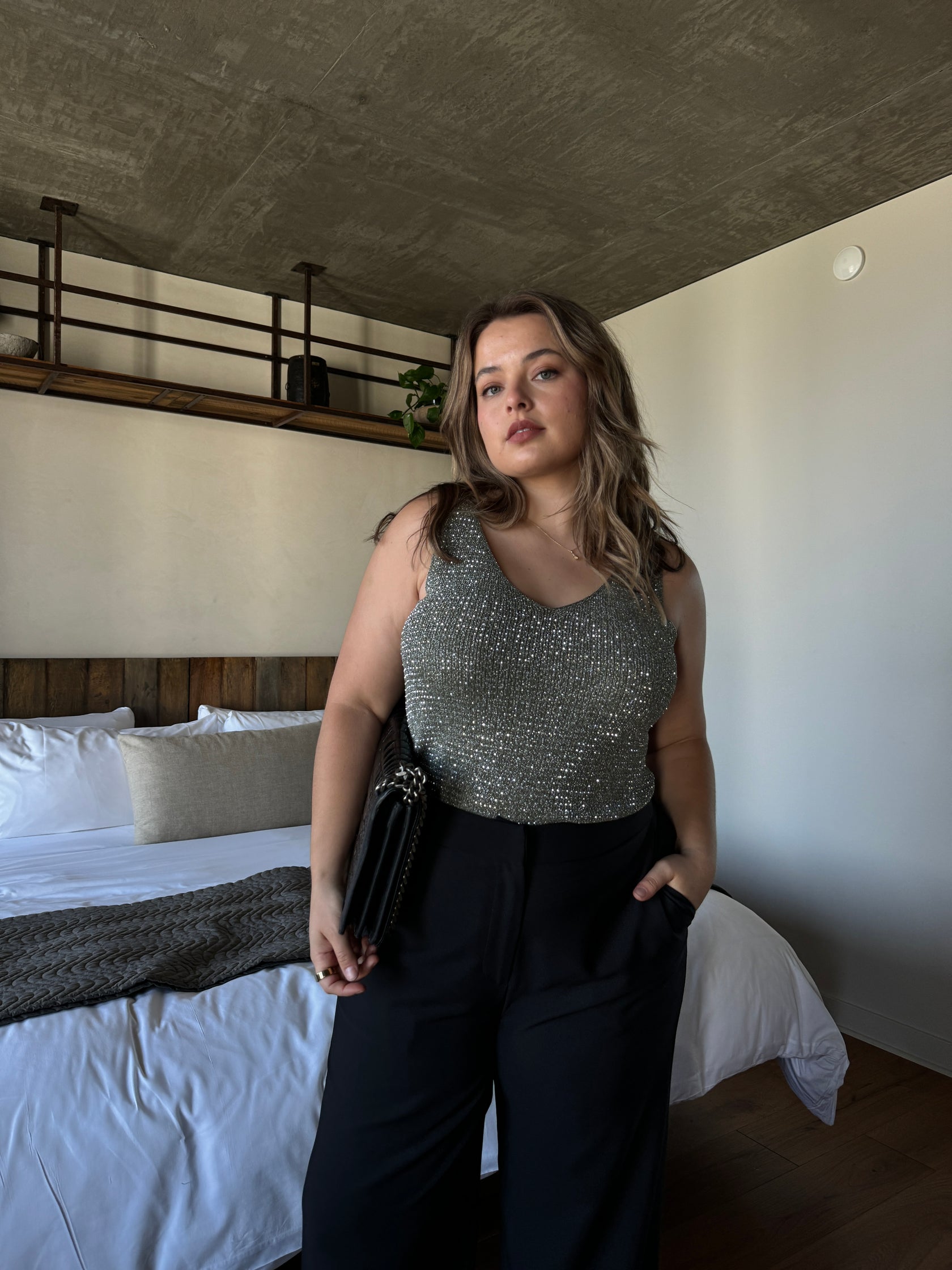 Plus Size Sleeveless Sparkle Top – 2020AVE