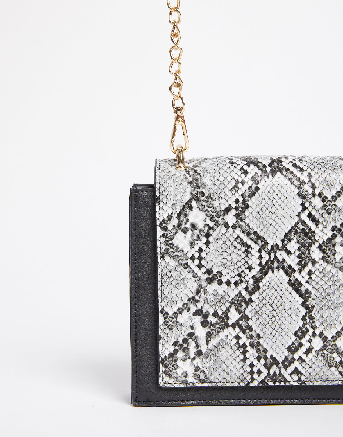Boxy Snakeskin Shoulder Bag - Snakeskin Bag - Snake Print Bag – 2020AVE