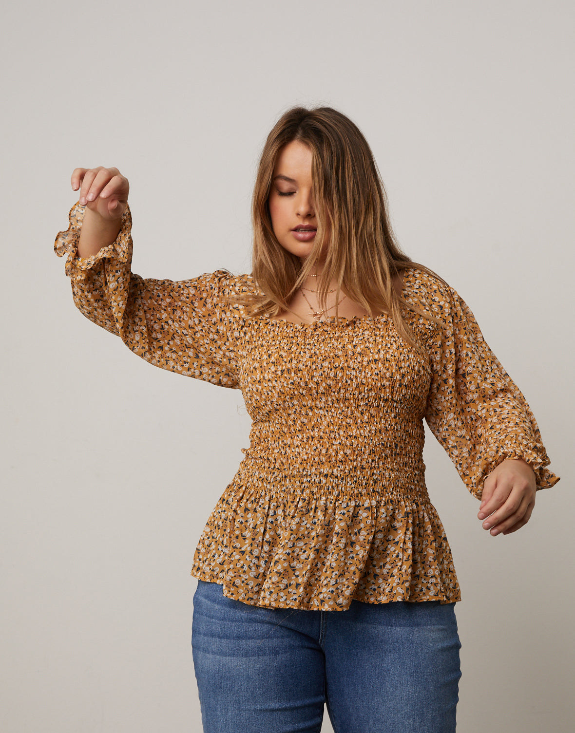 Plus Size Floral Smocked Top – 2020AVE