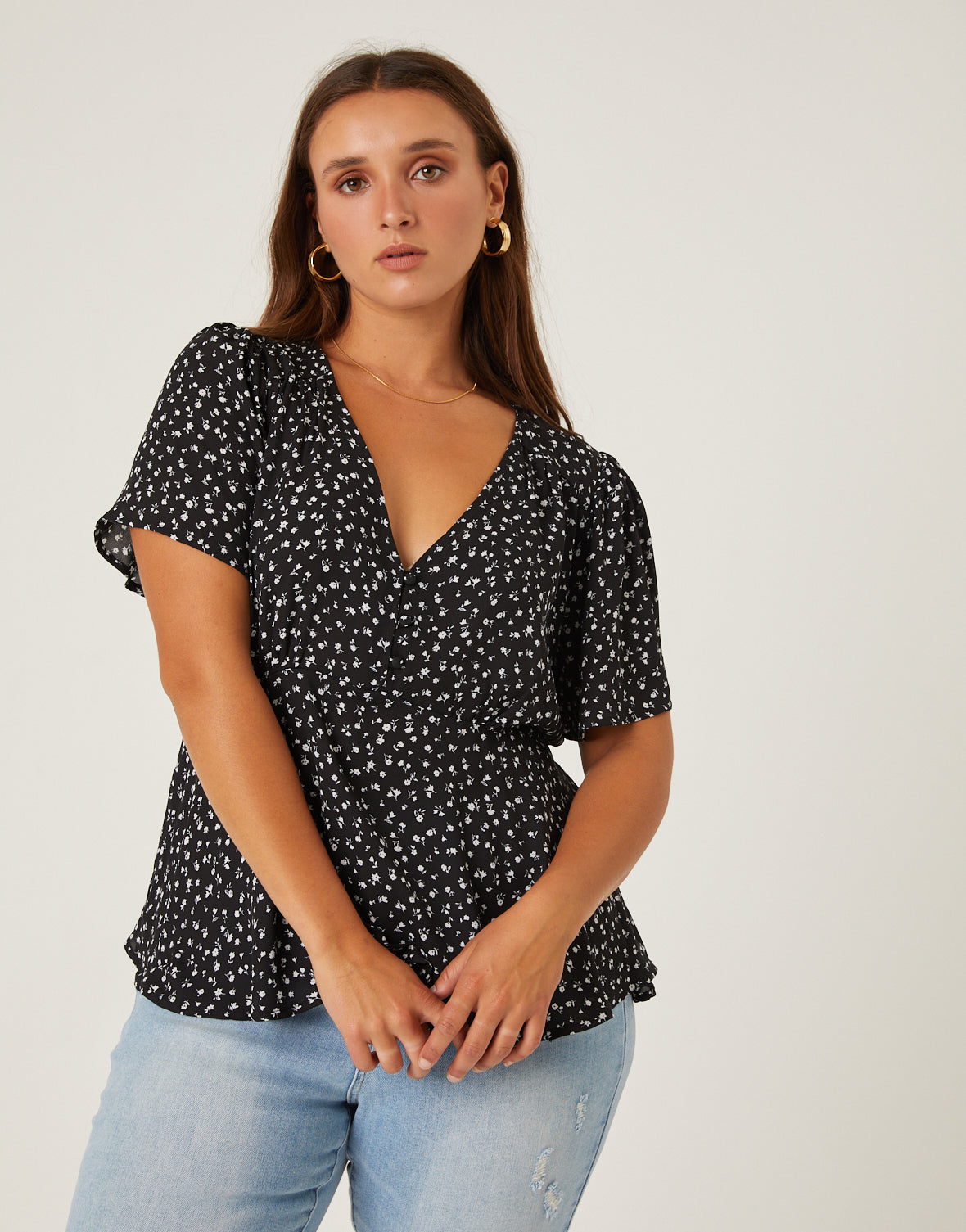 Plus Size Flutter Sleeve Floral Top – 2020AVE