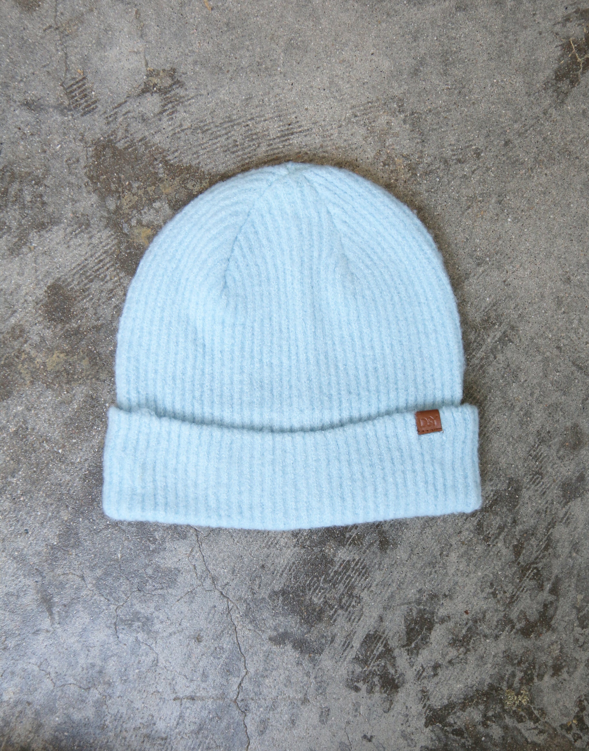 Laid-Back Ribbed Beanie – 2020AVE