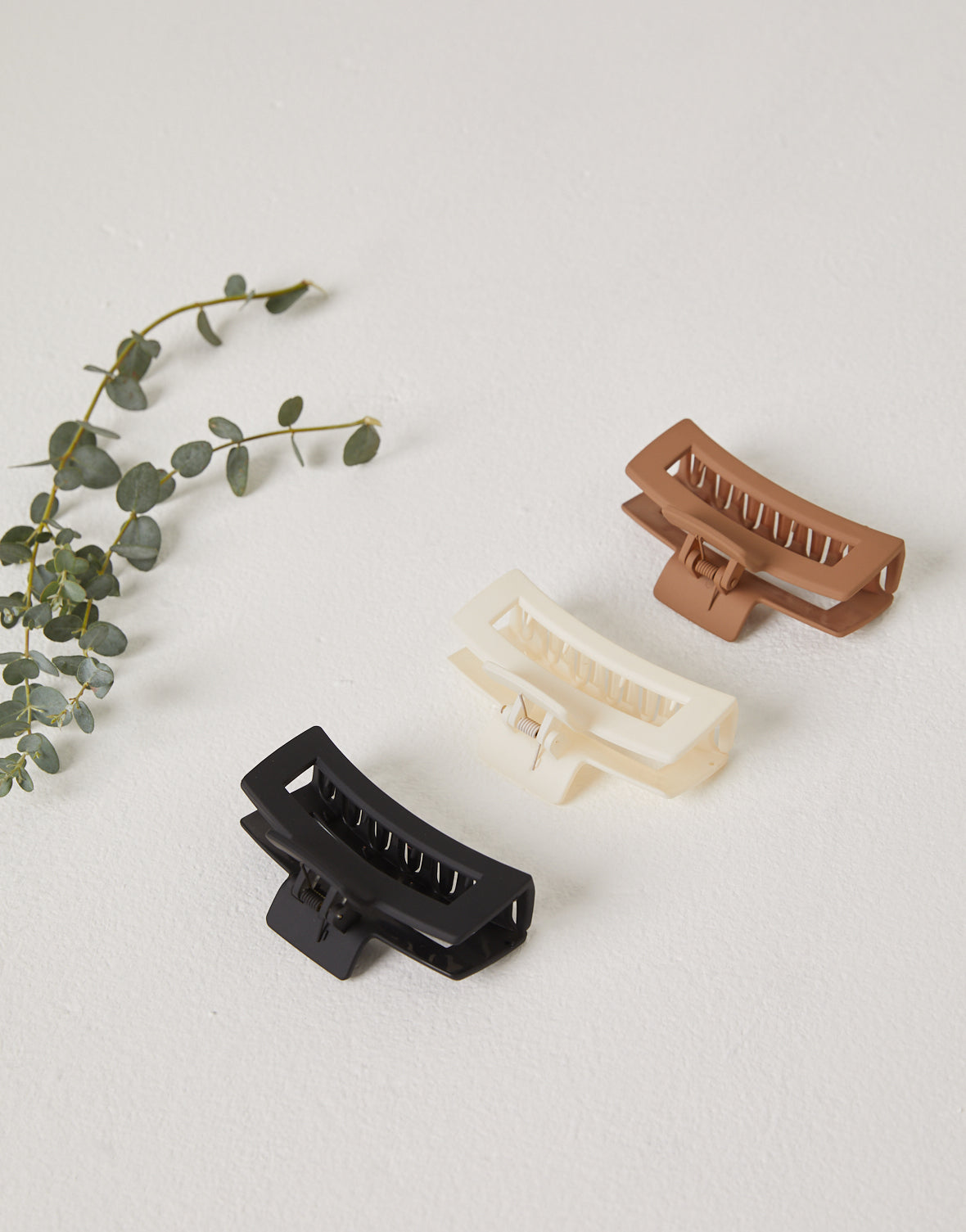 Modern Rectangular Claw Clip – 2020AVE