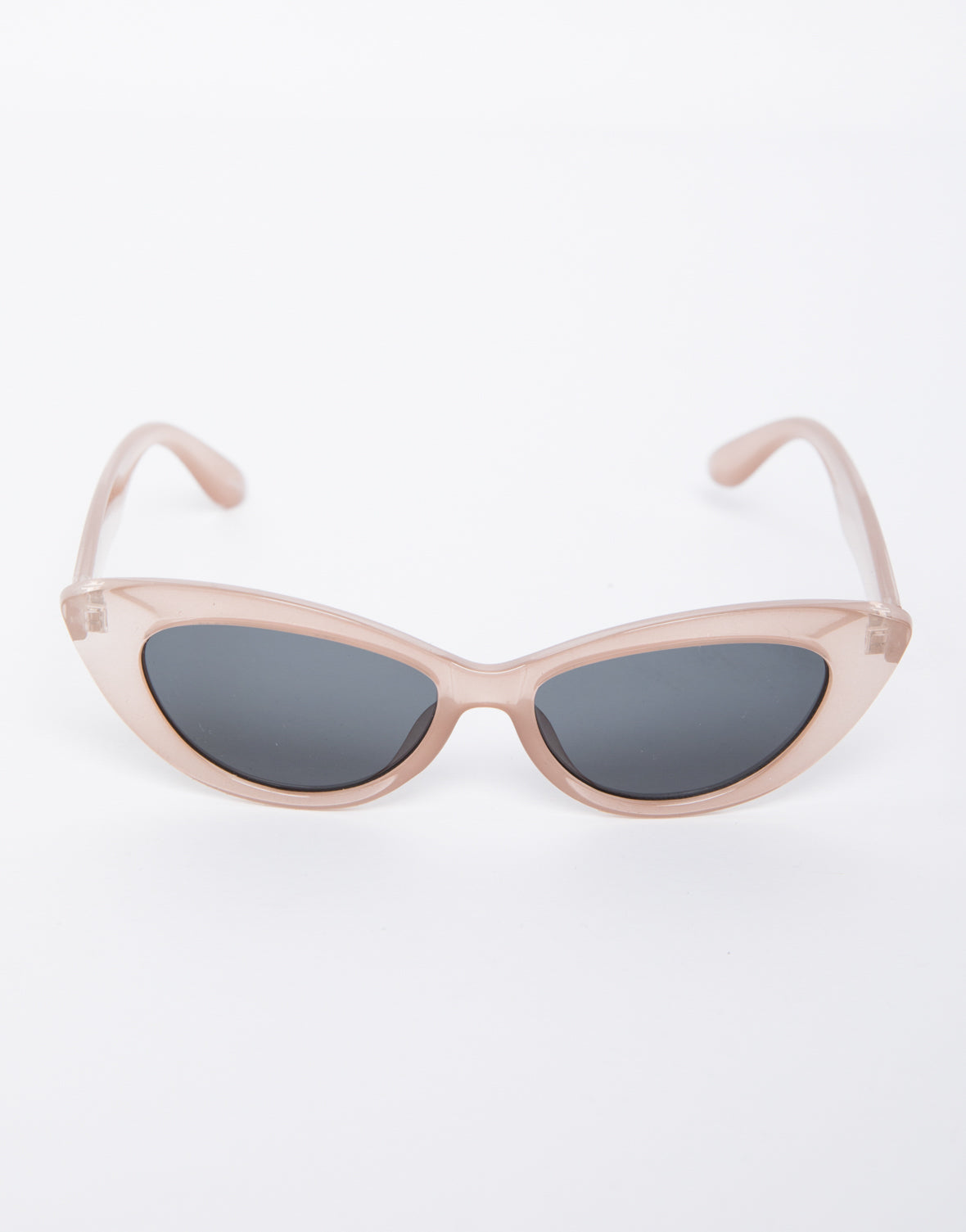 Off-duty Cat Eye Sunnies – 2020AVE
