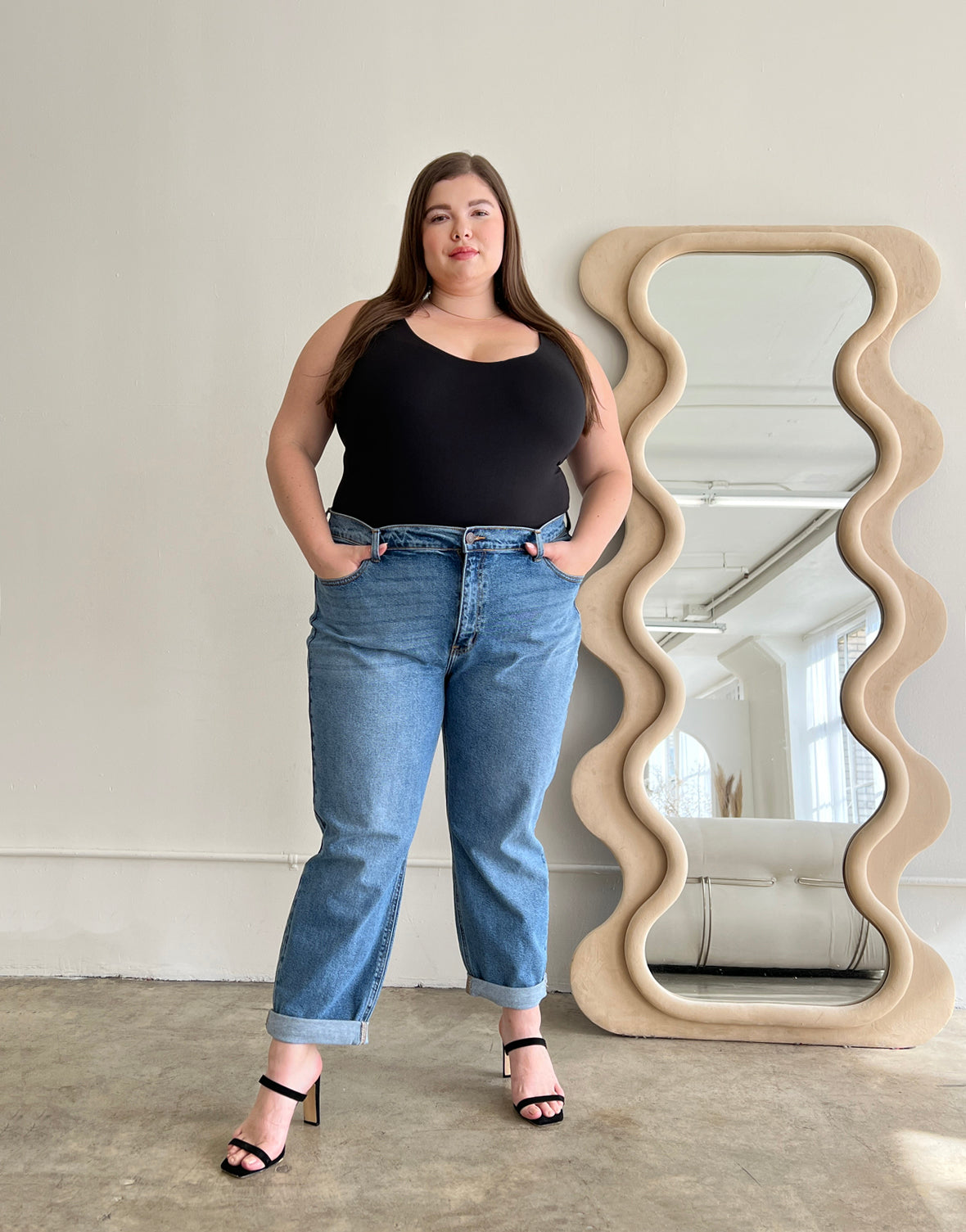 Plus Size Simple High Rise Mom Jeans – 2020AVE