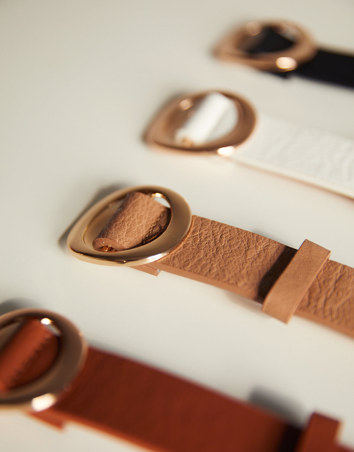 Simple Round Buckle Belt – 2020AVE