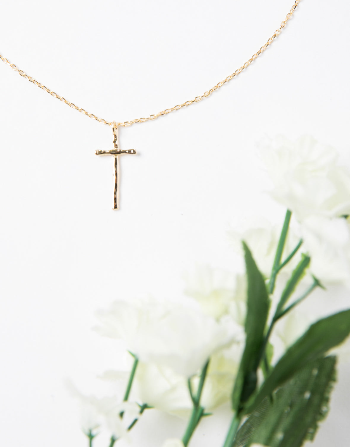Textured Cross Necklace – 2020AVE