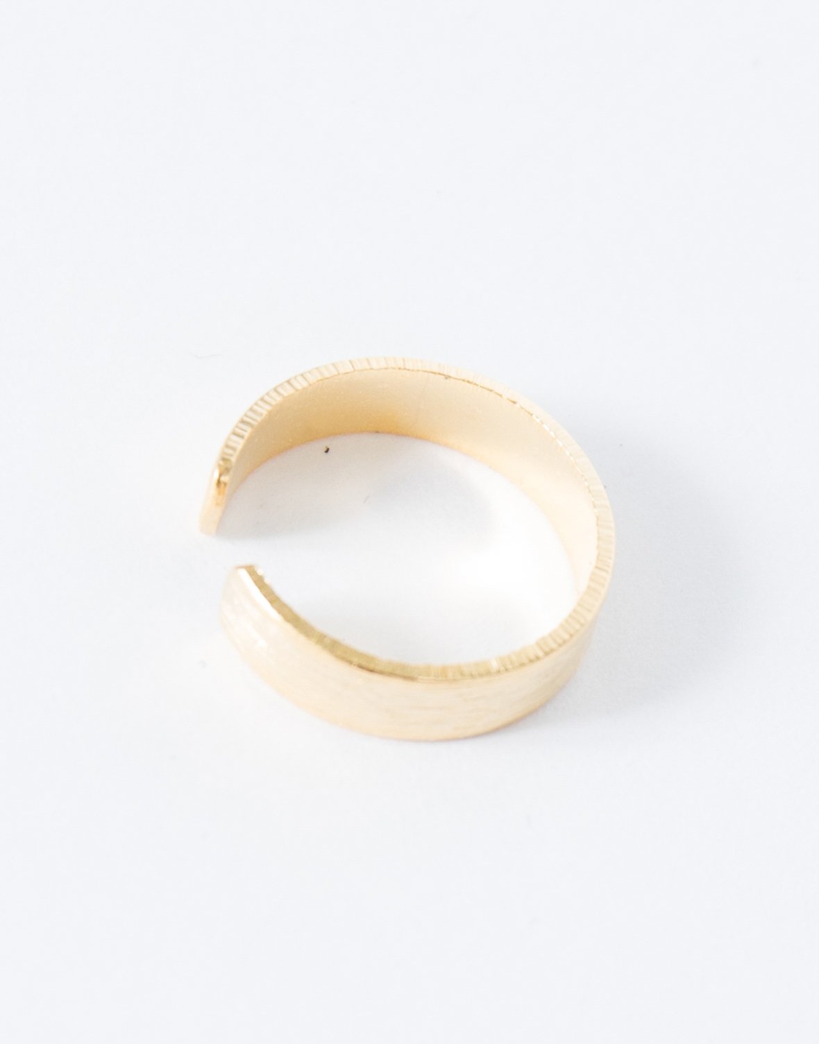 Staple Knuckle Ring – 2020AVE